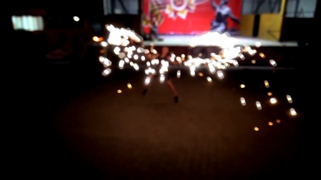 Фаер-шоу от студии танца "Сияние" (МЭЦ,с.Верх-Тула, 09.05.25 г.)