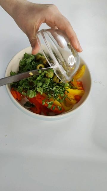 Как приготовить вкуснейшую закуску к вину: Перцы, которые покорят ваше сердце!