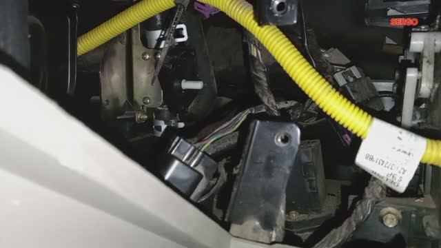 Где находится кран печки Чери Фора