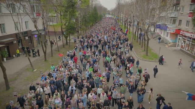 Они всегда будут с нами. Шествие "Бессмертного полка" посвятили юбилею Победы в Биробиджане