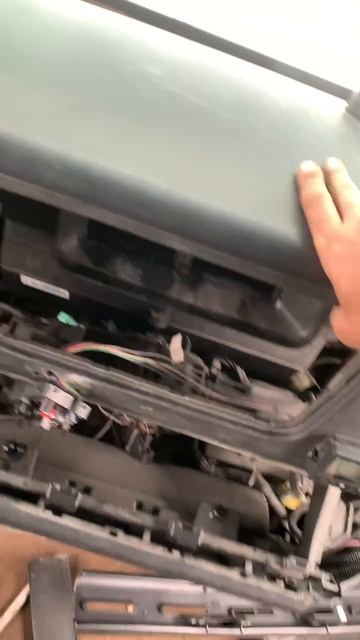 SITRAK снять панель и понять, что зря!