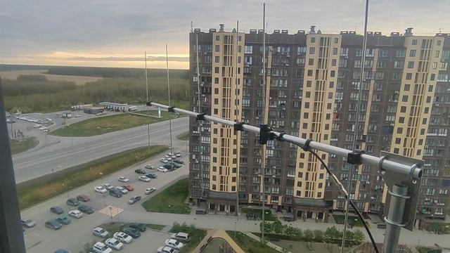 Мачта для антенны Uda-Yagi на балконе