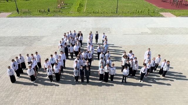 Обучающиеся 5-х классов МБОУ СОШ 25 им. К. Д. Ушинского приняли участие в массовой акции «Победа 80»