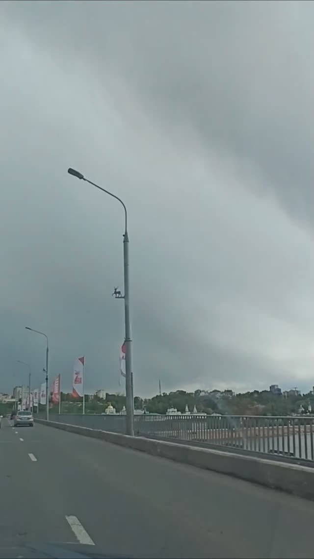 День Великой Победы. По Канавинском мосту со Знаменем Победы // Нижний Новгород // 9 мая 2025 года