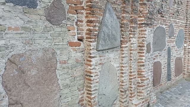 Древний храм XII века в Гродно