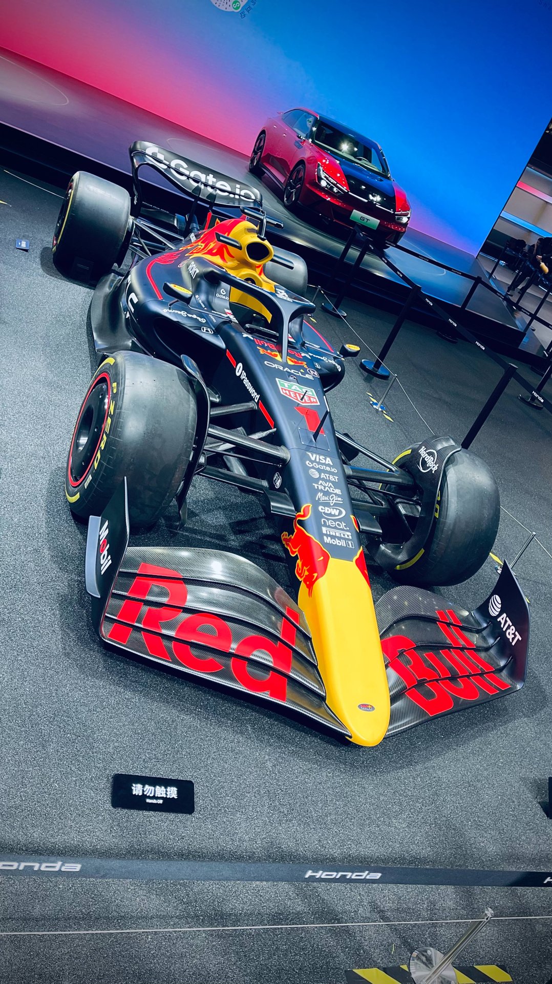 RED BULL RACING RB21 F1 CAR. PREMIUM IMPORT на Шанхайском Автосалоне AUTOSHANGHAI 2025