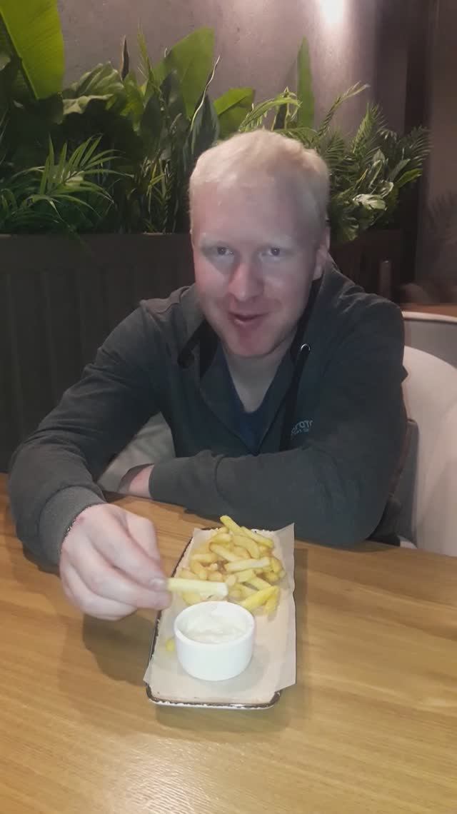 Не поваляешь не поешь😱🤣🤣🤣