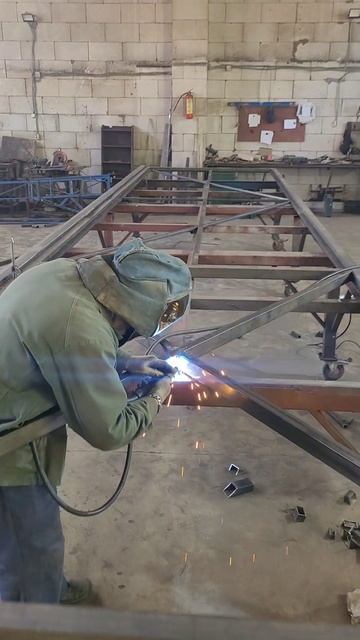 Сварим Металл I Сварка ворота откатных I Производство изделий из металла