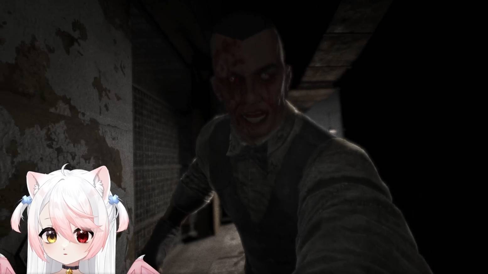 Рена играет в DLC outlast whistleblower