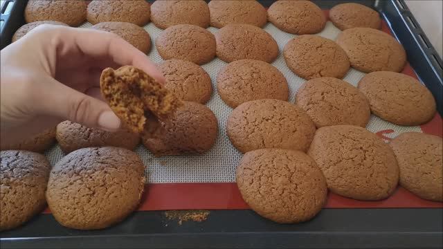 Медовые пряники с корицей. Простой рецепт пряников. Вкусные пряники в домашних условиях