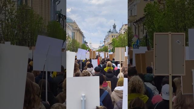 Бессмертный полк в Казани. 9 мая 2025 года.