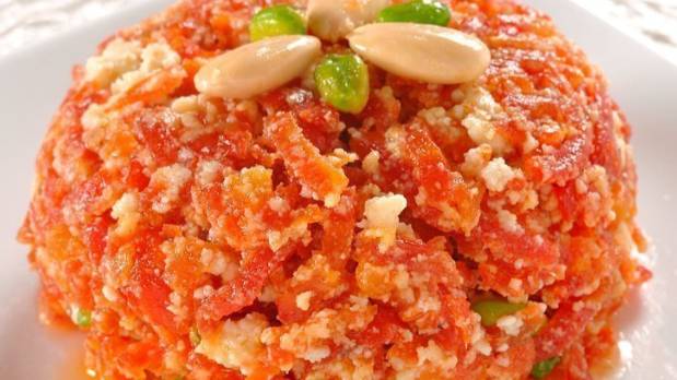 Морковная халва с миндалем.