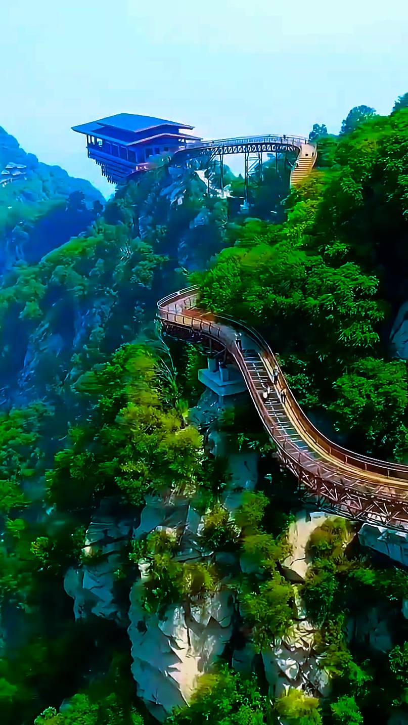 Хуашань: испытание для смелых и медитация для мудрых