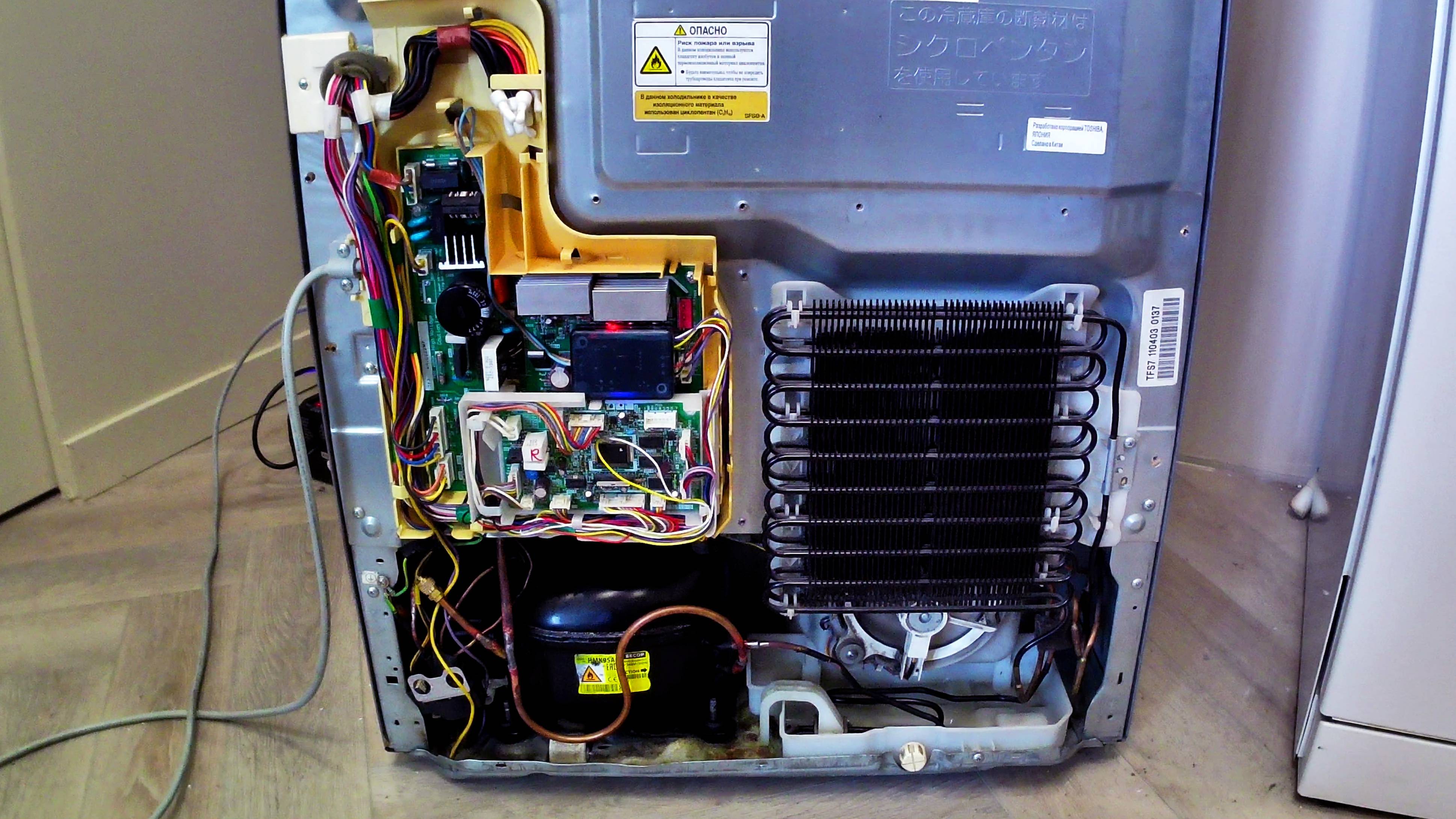 Замена инверторного компрессора на обычный на холодильнике Toshiba