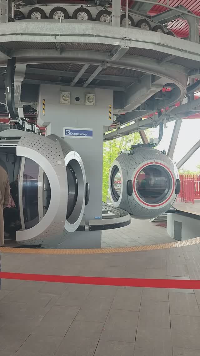 Воздушный Трамвай Станция Южная ВДНХ МОСКВА 09.05.2025