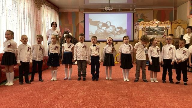 Песня "Обелиск". Группа №9 "Ягодки"