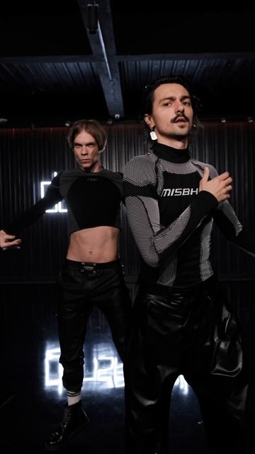 VINART & VICTOR BONCHINCHE - House of Bonchinche