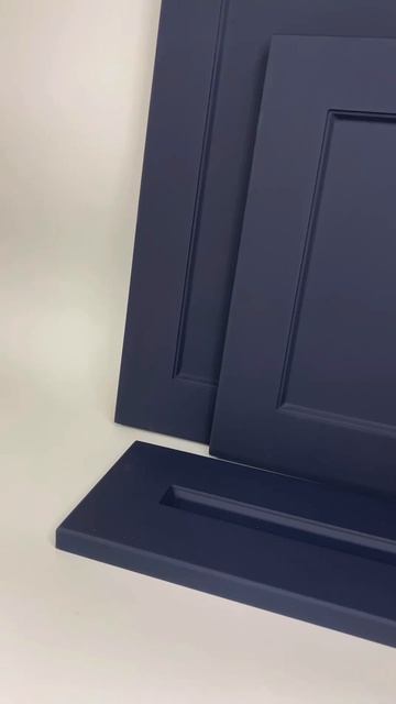 ФМФ Ависта. Фасады в плёнке ПВХ Роял роузвуд софт А-545.