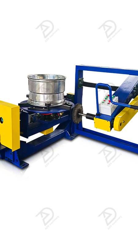 🚚Покупатели делятся! Ступица колеса за считанные секунды превращается в зеркало!