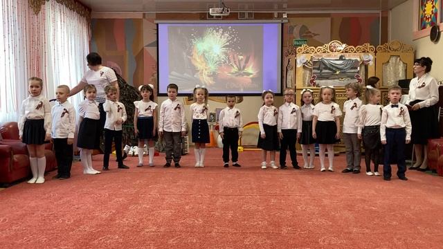 Песня "Защитники страны". Группа №9 "Ягодки"