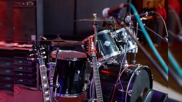 затухающие эхо английский