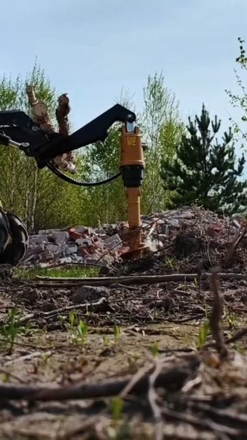 ДЕЛАЕМ ЯМЫ ПОД ЗАБОР С МАКСТЕМ ❯ ГИДРОСИСТЕМА ❯ ПОГРУЗЧИК MAKSTEM ❯ БУРОЯМ ❯ БУР ❯ ЯМОБУР ❯ ШНЕКОБУР