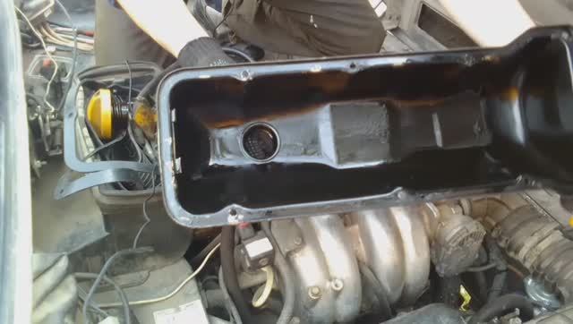 Меняем прокладку крышки ГРМ Нивы