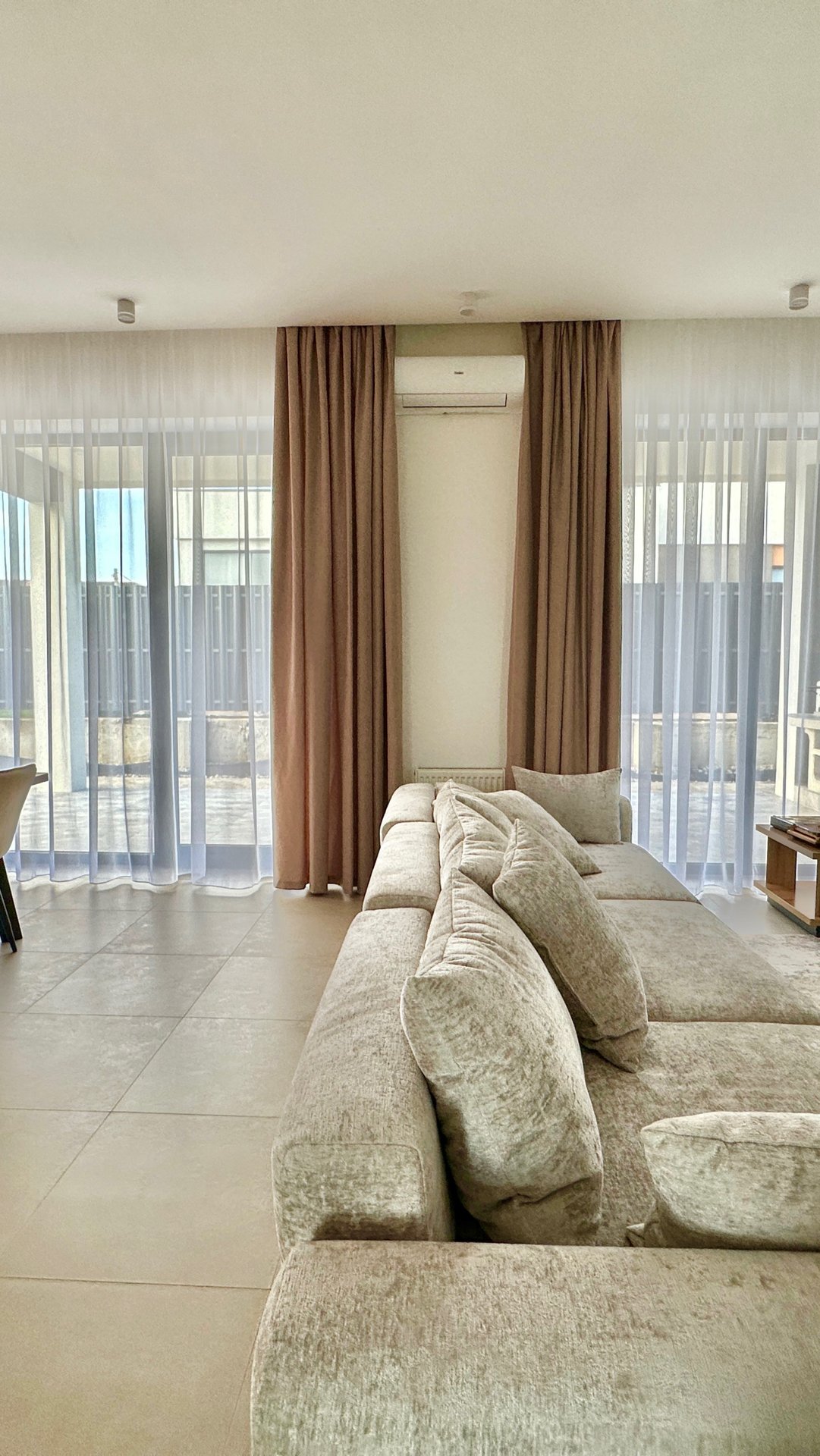 Дом в коттеджном поселке 1 км до моря, 3 спальни, газ, ремонт. 8 989 768 35 68 Наталья