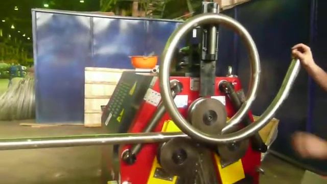 Гибка спирали из нержавеющей трубы на профилегибе Alpha Tauring (ИТАЛИЯ)