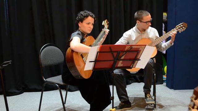 #Зеленые_рукава #Старинная_английская_песня_Зеленые_рукава. Дуэт гитар.