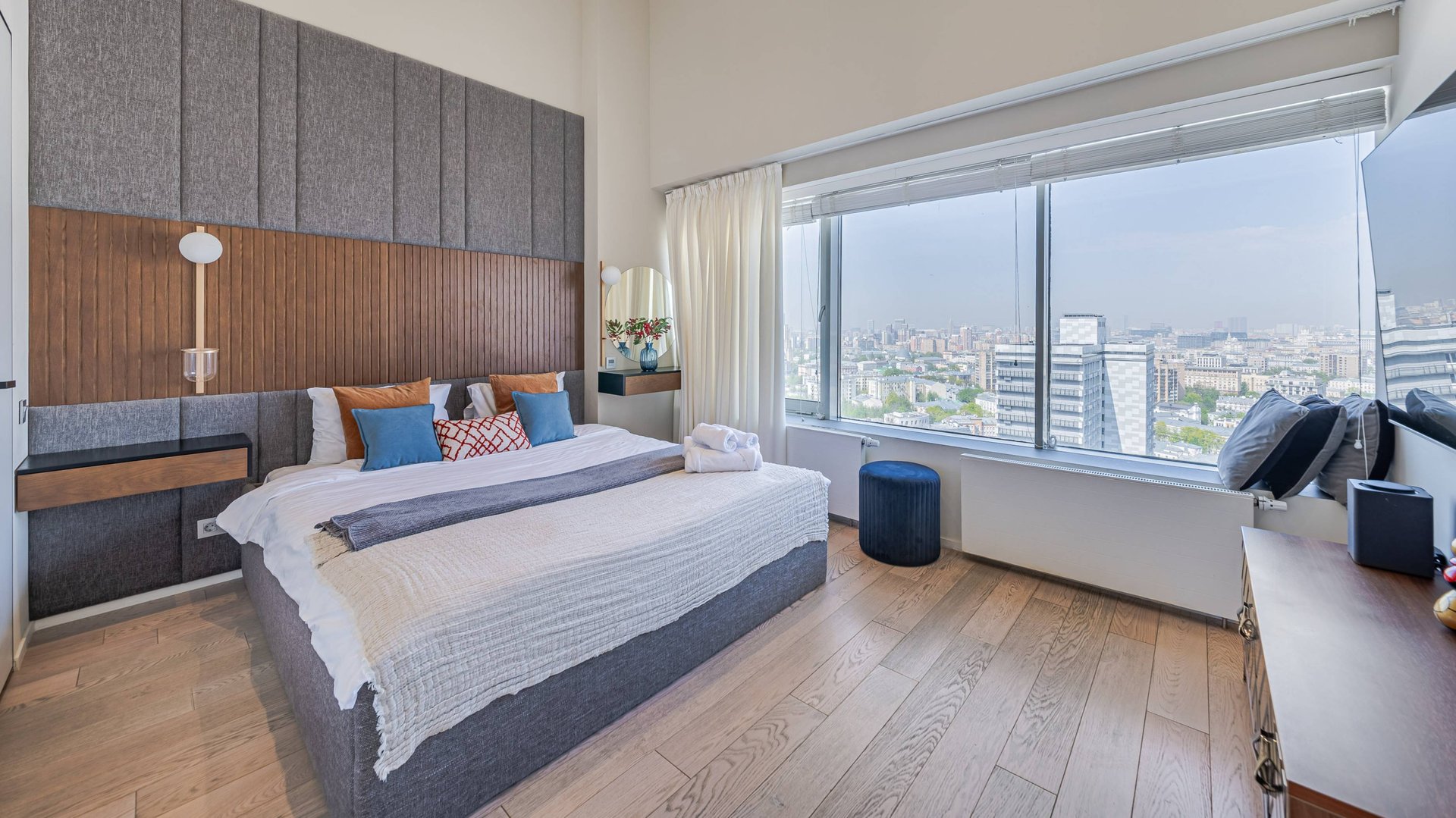 Просторные апартаменты на Новом Арбате