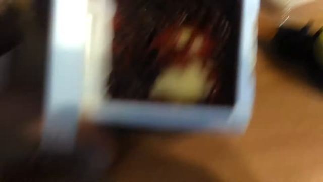 Лайфхак по хранению мотыля рыбакам и аквариумистам. Что положить с мотылём чтобы он прожил долго.