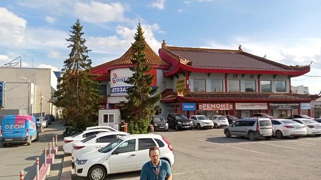 Летний Екатеринбург 💠 ул. Куйбышева и здание Цирка с круглым куполом