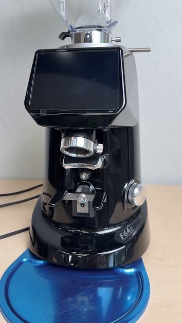 Кофемолка FIORENZATO F64 E черный выставочный образец