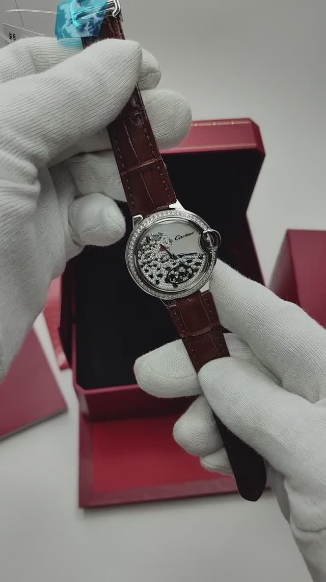 Женские часы Cartier