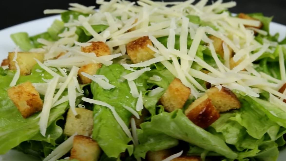 Салат Цезарь