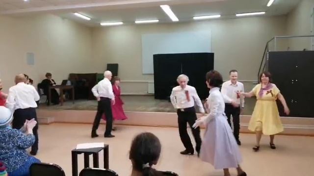 Танцуем вальс