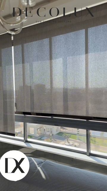 Рулонные шторы в интерьере обеденной зоны