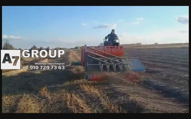 Комбайн самоходный для вязки снопов льна или конопли #комбайн  #травы #конопля