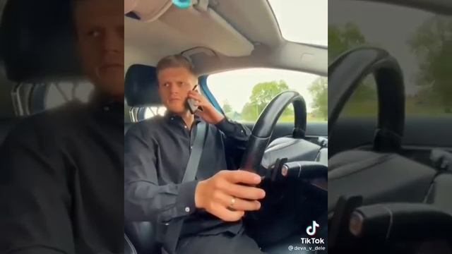 Эта битва могла бы длиться бесконечно😅