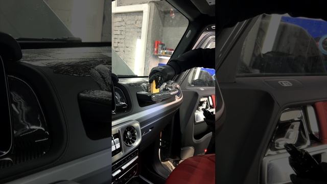 Защита кузова полиуретаном и карбоновая эстетика для Mercedes G63