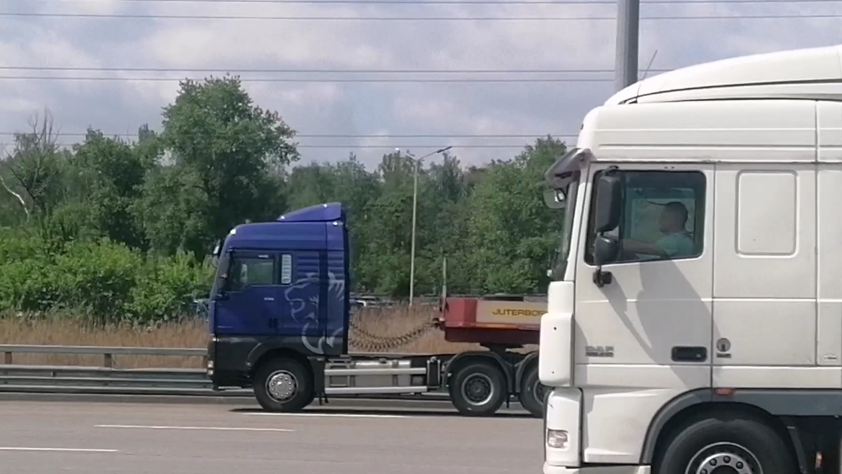 Дороги и машины. Видео для сына!