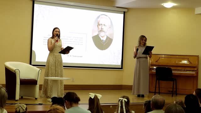 Литературно-музыкальная программа «Этот мир очарований, этот мир из серебра»