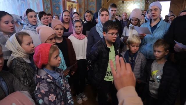 Тропарь Покрову Пресвятой Богородицы. Поют дети