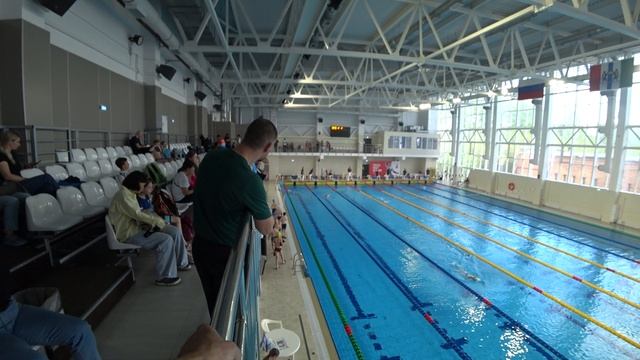 140525 200м вс Панасенко Роман 2015 5дор 4мин02сек 3юн