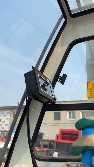 8-тонные автокраны на базе ISUZU с функцией автовышки