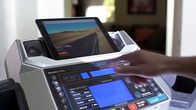 Беговая дорожка NAUTILUS T626 RunSocial