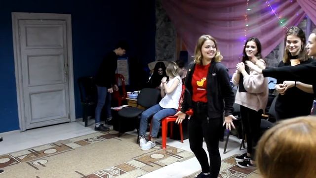 Нету чая, нет печенек.  За чай-хоной никто не  следит! Чудо-остров. Декабрь 2017