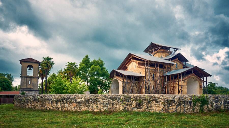 Абхазия 2024 Храм Успения Божьей Матери