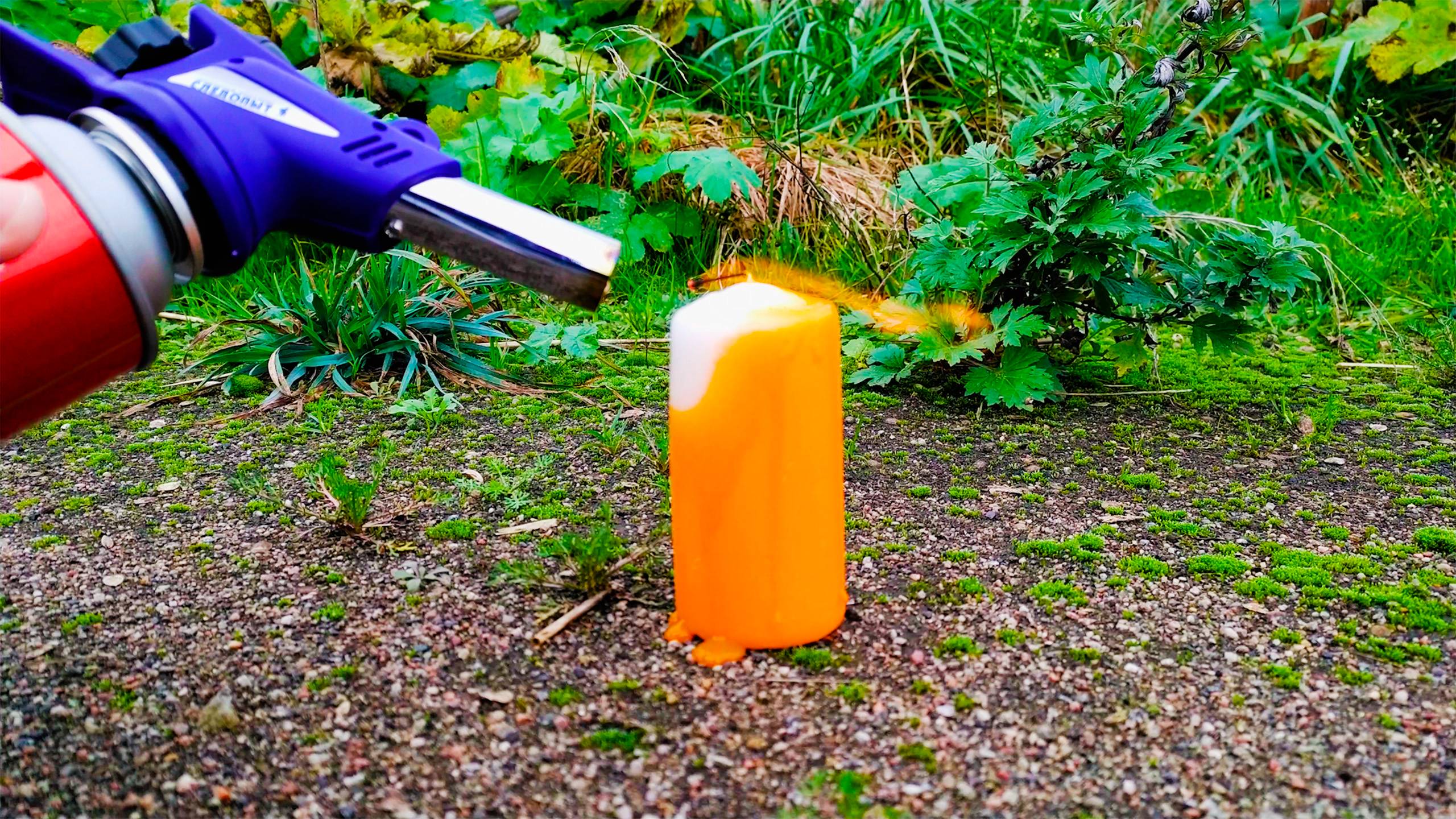 Эксперимент: Газовая горелка vs Свеча, Lad Лампа, Часы, Дискета! Experiment: Gas Torch vs Things!